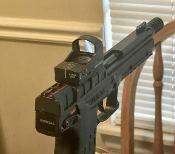 Burris FastFire III Reflex Red Dot Sight Review: Enhance Your Shooing Accuracy - Expert Safe Reviews